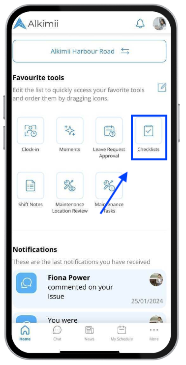 How to navigate Checklists on mobile?